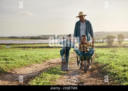The family that sows together grows together Stock Photo - Alamy