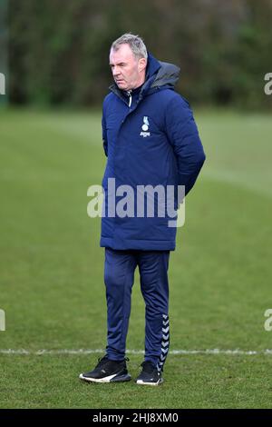 Oldham, UK. 27th Jan, 2022. OLDHAM, UK. JAN 27TH John Sheridan (Head ...