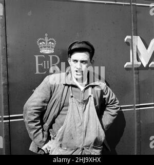 Crime - Great Train Robbery - Driver Jack Mills. Jack Mills, the driver ...