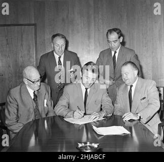 Bill Shankly, Preston North End Stock Photo - Alamy