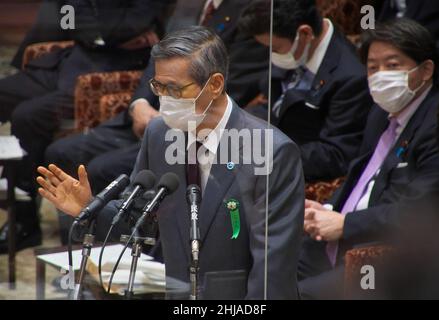 Shigeru Omi, chairman of a government subcommittee on the coronavirus ...