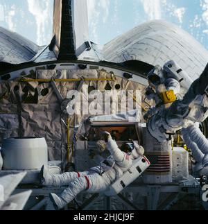 Space Shuttle Astronaut on EVA, 1980s Artist: Unknown Stock Photo - Alamy