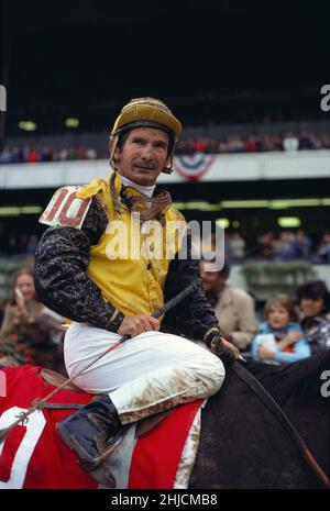 Bill Shoemaker was a famous American jockey, considered one of the ...