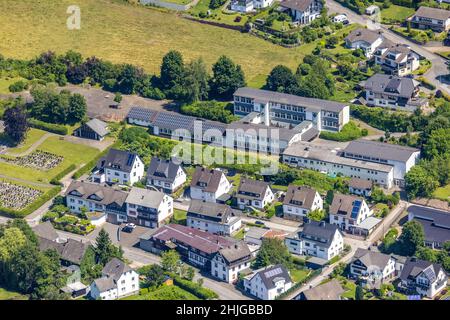 Aerial photo, Kath. Grundschule Fretter, Fretter, Finnentrop, Sauerland ...