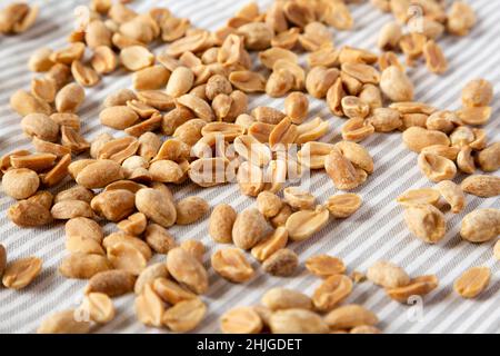 Roasted Salted Shelled Peanuts, side view Stock Photo - Alamy