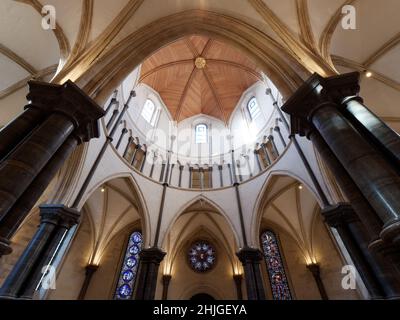 Interior of Temple Church showing the domed roof in the Temple area of ...