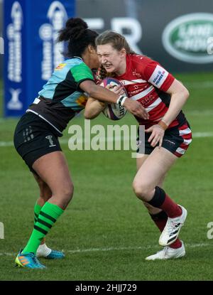 . Twickenham Stoop, ENGLAND : EMMA SING of Gloucester in action during ...