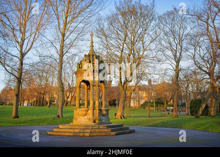 The Fountain, Greenhead Park, Yorkshire Stock Photo - Alamy