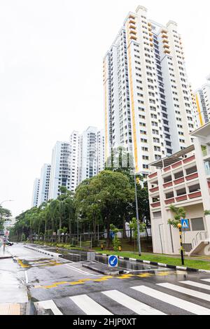 Singapore high-rise apartments Stock Photo - Alamy