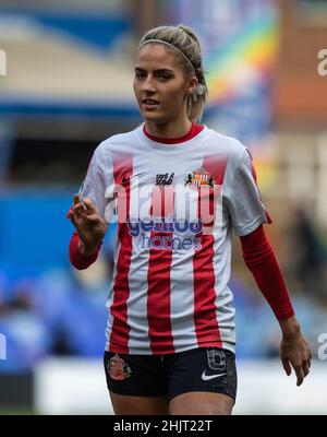 Birmingham, UK. 30th Jan, 2022. Keira Ramshaw (7 Sunderland) has a shot ...
