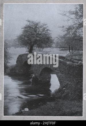 HADDON HALL - BRIDGE Stock Photo - Alamy