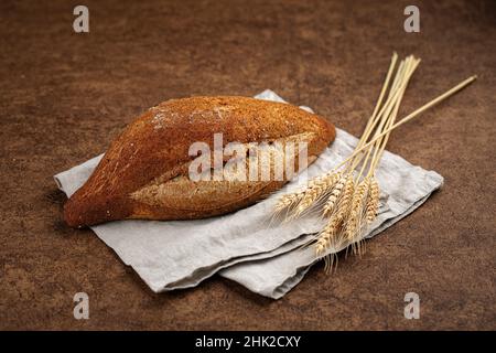 Loaf of Jerusalem artichoke wheat rye bread Stock Photo - Alamy