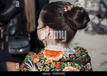 Woman wearing traditional extremenian dress. Shawl detail Stock Photo ...