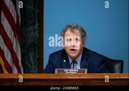 Sen. Sherrod Brown, D-Ohio, speaks at a rally for Ohio gubernatorial ...