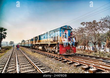 Bangladesh Railway Local train in Cantonment railway station Stock ...