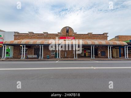 The Bowral Post Office (Australia Post) looks old but was in fact only ...