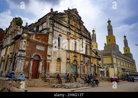 Benin, Porto Novo, the afro bresilian Grand Mosque Stock Photo - Alamy