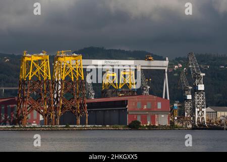 View of the Navantia naval shipyard in Ferrol Stock Photo - Alamy
