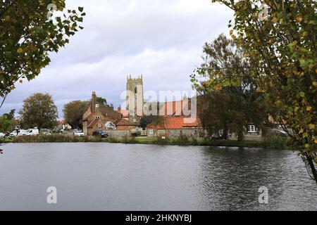 View over the pond at Great Massingham village, North Norfolk, England ...