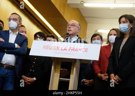 Carole Delga, Bernard Cazeneuve during The Meeting of Bernard Cazeneuve ...