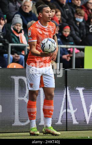 Jordan Lawrence-Gabriel #4 of Blackpool takes a throw-in Stock Photo ...
