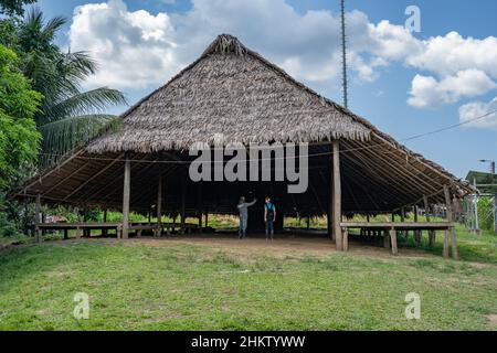 Architecture of a maloca in the indigenous community of the Ticunas ...