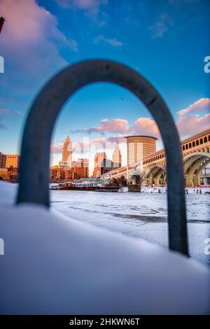 Cleveland Ohio Skyline during Winter Stock Photo - Alamy
