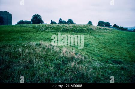 Medieval Bowes Castle in County Durham Stock Photo - Alamy