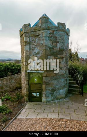 Coldstream, Scottish Borders, Henderson Park, site of military memorial ...