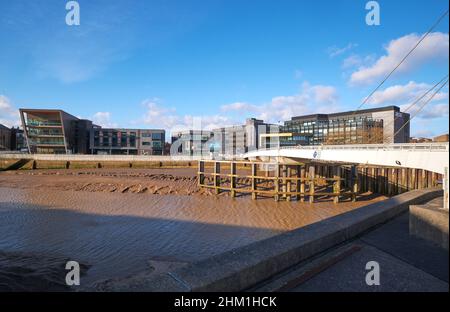 Public footpath across a muddy tidal river Stock Photo - Alamy