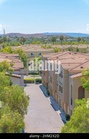 Ladera Ranch community with apartment buildings in Southern California ...