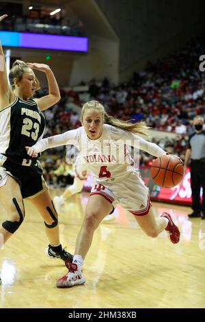 Purdue guard Abbey Ellis (23) drives the ball into the Indiana State ...