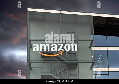Munich, Deutschland. 07th Feb, 2022. Logo, company emblem at the Amazon ...