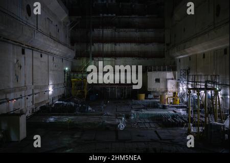The biological shield and reactor hall of reactor 3 at the Chernobyl ...