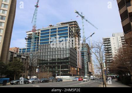 New construction of Amazon buildings in Arlington, VA, USA Stock Photo ...