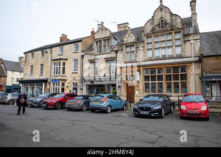 A row of shops in Uppingham, Rutland,UK Stock Photo - Alamy
