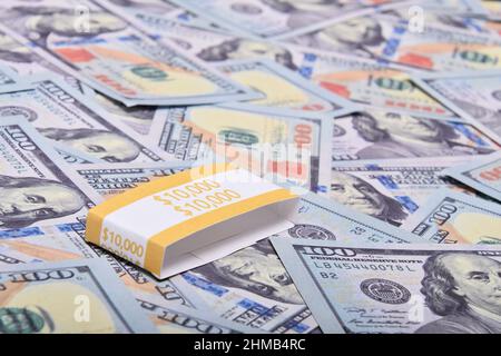 10,000 Dollars banknotes background , money finance Stock Photo - Alamy