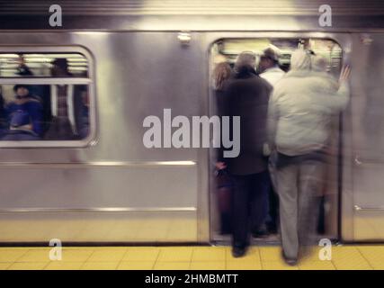 Overcrowded subway train at the rush hour in New York City Stock Photo ...