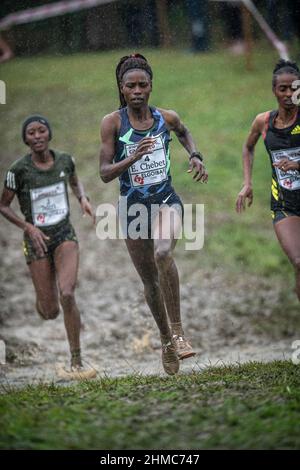 Beatrice Chebet running in the Elgoibar International Cross Country ...