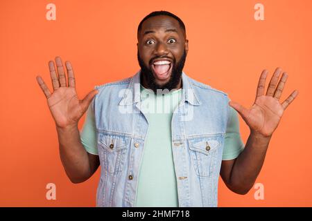 Photo of impressed pretty person open mouth stupor speechless stare ...