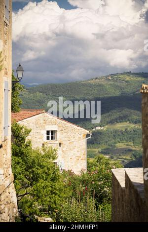 View of Motovun in istria Croatia Stock Photo - Alamy