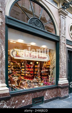 Shop window and display of La Belgique Gourmande, a chocolate and ...