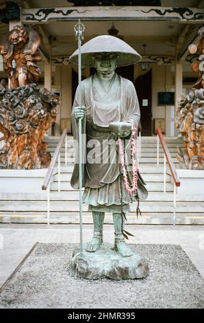 Statue of Kobo Daishi in front of temple gate, Shosanji, 88 temple ...