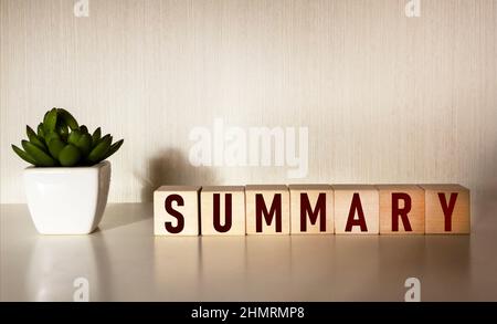 SUMMARY word on wooden cubes, Summary concept Stock Photo - Alamy