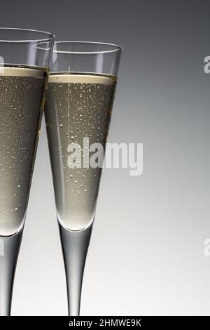 Water drops found on a gold color painted leaf Stock Photo - Alamy