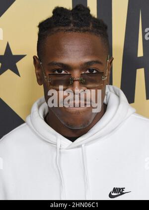 Mitchell Agude arrives at the Hall of Fame Party – Big Game Weekend ...