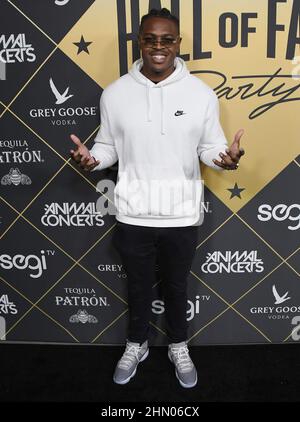 Mitchell Agude arrives at the Hall of Fame Party – Big Game Weekend ...