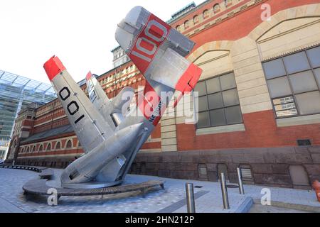 Grumman Greenhouse sculpture by Jordan Griska display at Lenfest Plaza ...