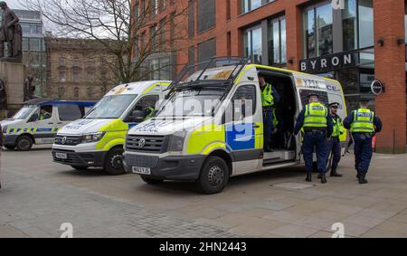 Police TAU tactical aid unit silver Vauxhall Zafira, Manchester city ...
