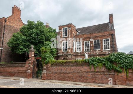 Wilberforce House, the birthplace of William Wilberforce, slavery ...